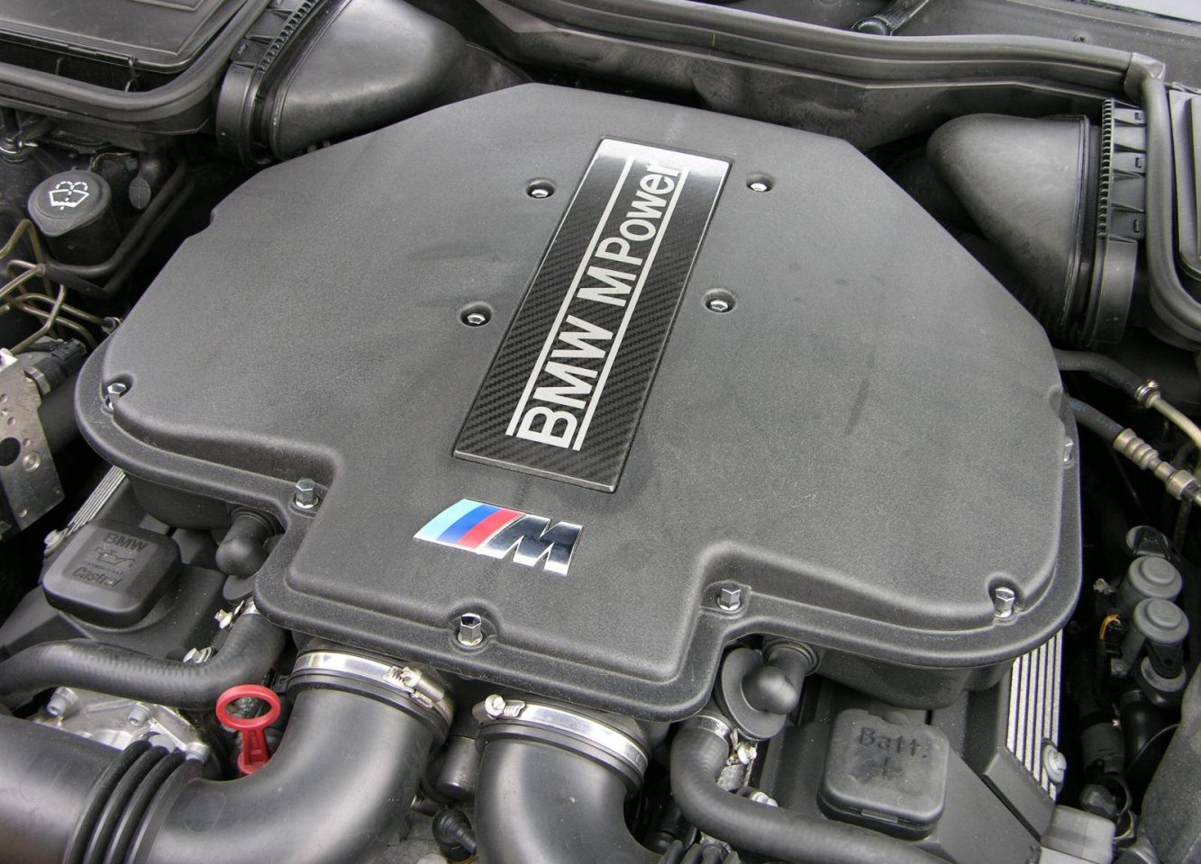BMW M5 (E39 LCI, facelift 2000) 4.9 V8 (400 Hp)